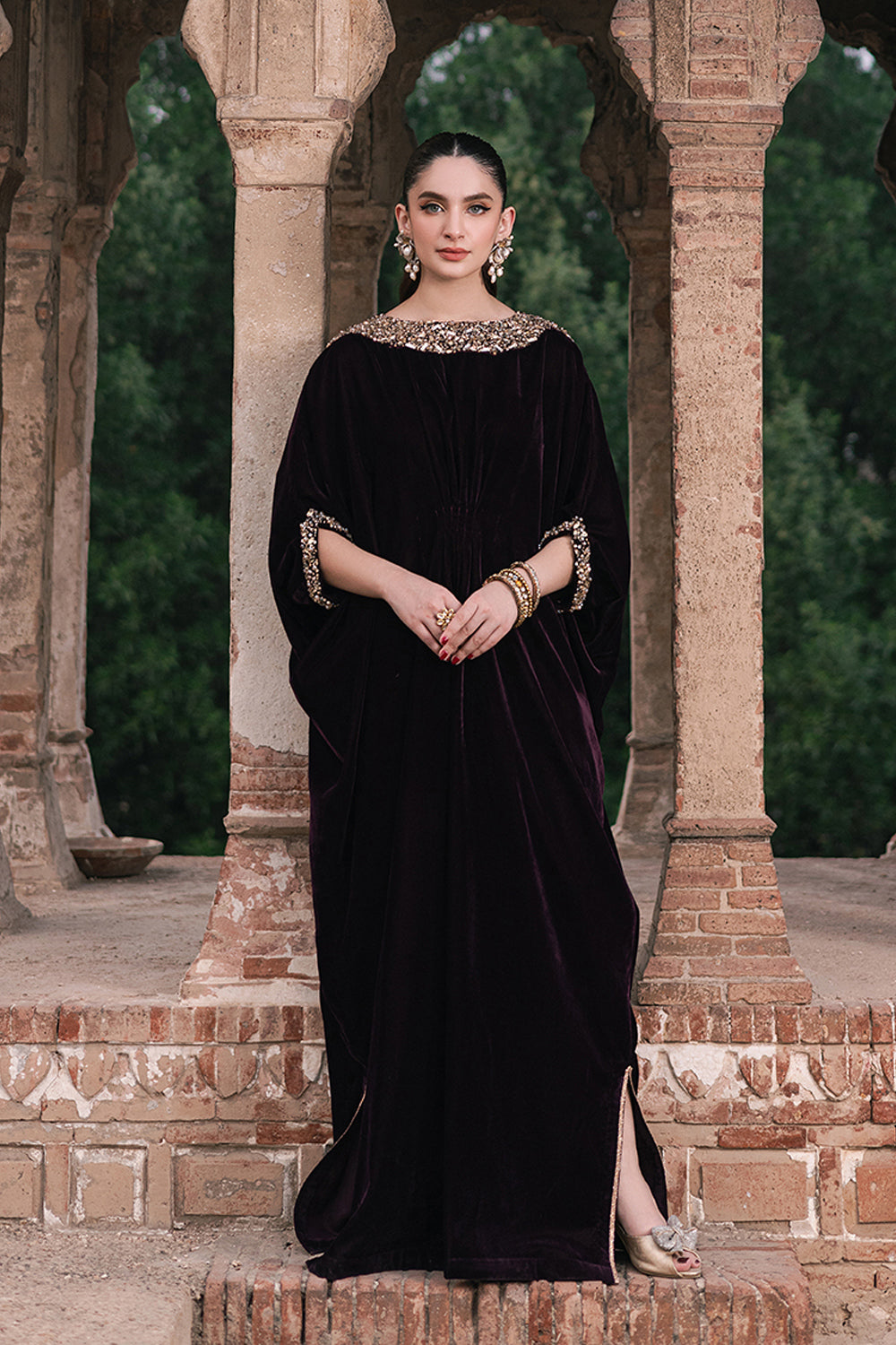 Opulent Rouge – AZURE