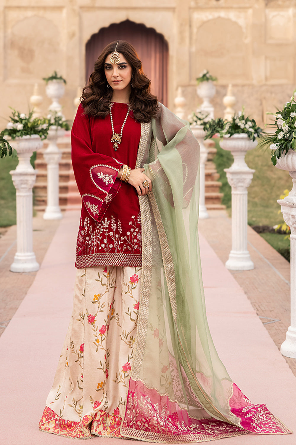 Rose Reverie – AZURE